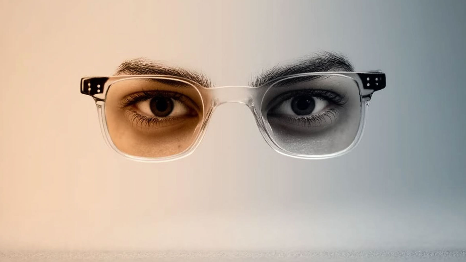 AI Glasses and the ‘Creepiness’ Factor - Frontline Display